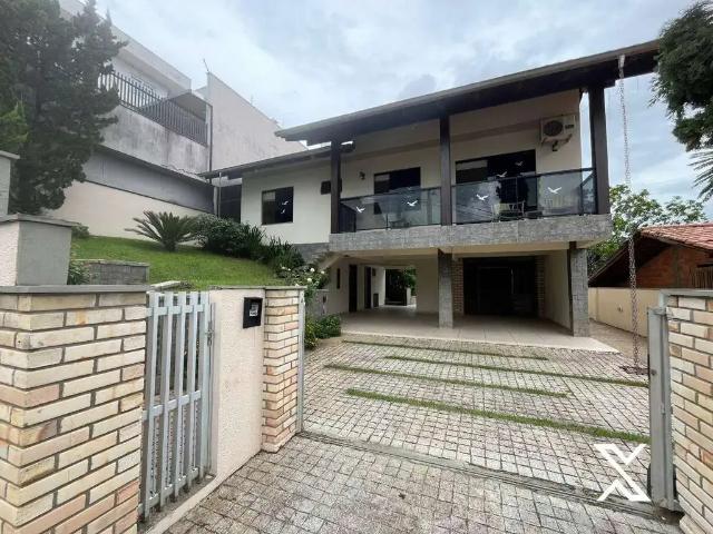 Casa / Sobrado para Locação em Blumenau/SC Itoupava Norte 4 Quartos