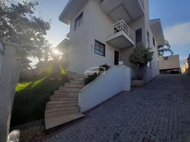 Casa / Sobrado para Locação em Blumenau/SC Itoupava Norte 4 Quartos