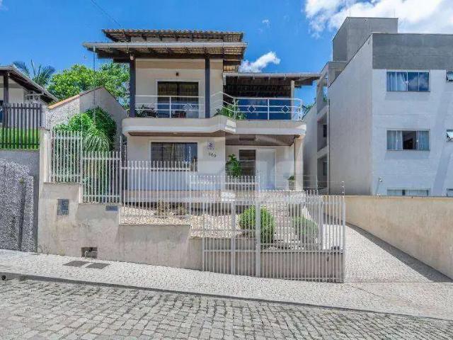 Casa / Sobrado para Locação em Blumenau/SC Itoupava Seca 3 Quartos