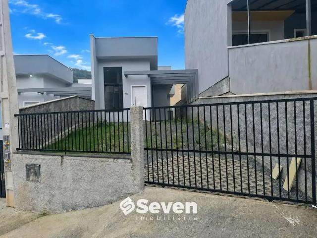 Casa / Sobrado para Locação em Blumenau/SC Passo Manso 2 Quartos