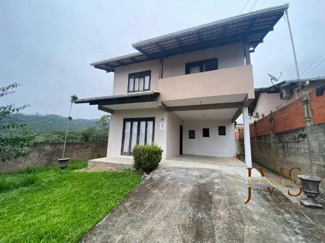 Casa / Sobrado para Locação em Blumenau/SC Passo Manso 3 Quartos