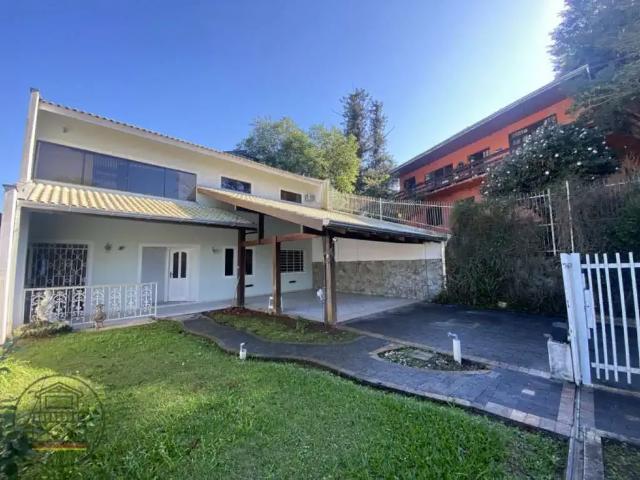 Casa / Sobrado para Locação em Blumenau/SC Ponta Aguda 6 Quartos