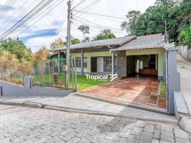 Casa / Sobrado para Locação em Blumenau/SC Salto 3 Quartos