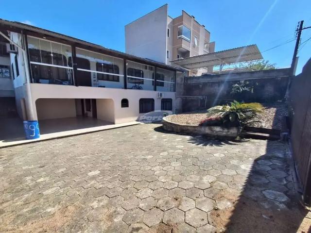 Casa / Sobrado para Locação em Blumenau/SC Salto do Norte 3 Quartos