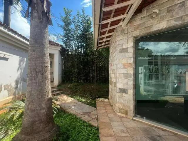 Casa / Sobrado para Locação em Brumadinho/MG Centro 4 Quartos