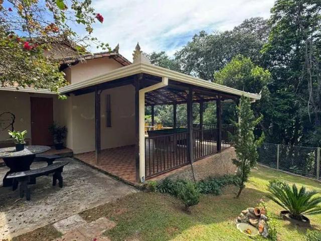 Casa / Sobrado para Locação em Brumadinho/MG Condomínio das Águas Claras 3 Quartos