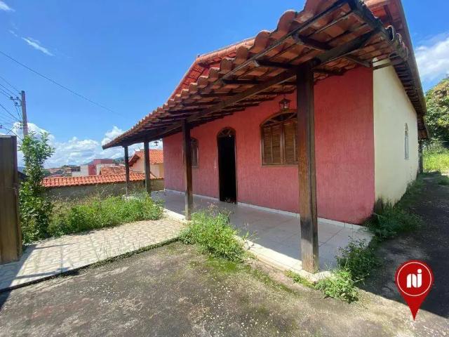 Casa / Sobrado para Locação em Brumadinho/MG Planalto 3 Quartos
