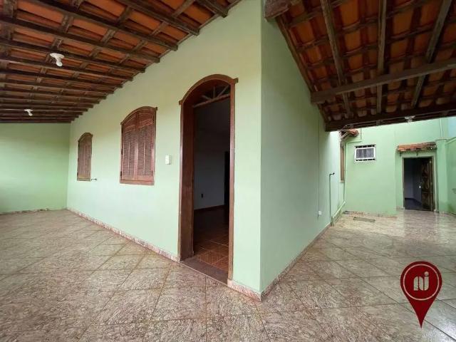 Casa / Sobrado para Locação em Brumadinho/MG Progresso 4 Quartos