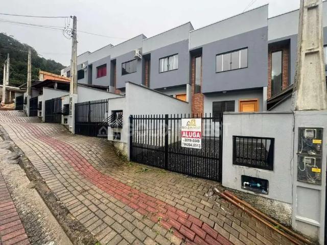 Casa / Sobrado para Locação em Brusque/SC Águas Claras 2 Quartos