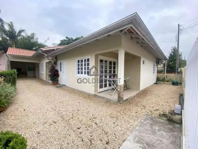 Casa / Sobrado para Locação em Brusque/SC Águas Claras 2 Quartos
