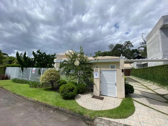 Casa / Sobrado para Locação em Brusque/SC Centro I 3 Quartos
