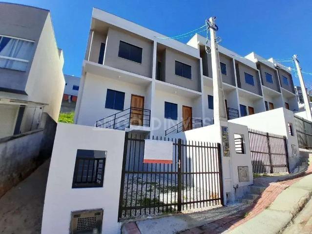 Casa / Sobrado para Locação em Brusque/SC Limeira Baixa 2 Quartos