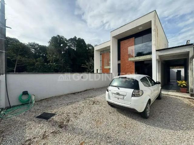 Casa / Sobrado para Locação em Brusque/SC Rio Branco 2 Quartos