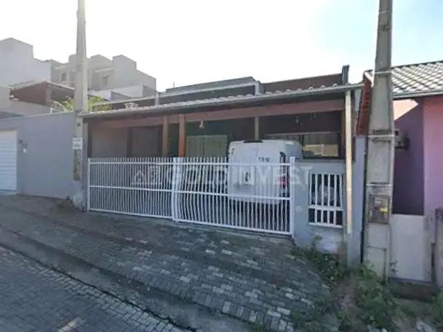 Casa / Sobrado para Locação em Brusque/SC Volta Grande 3 Quartos