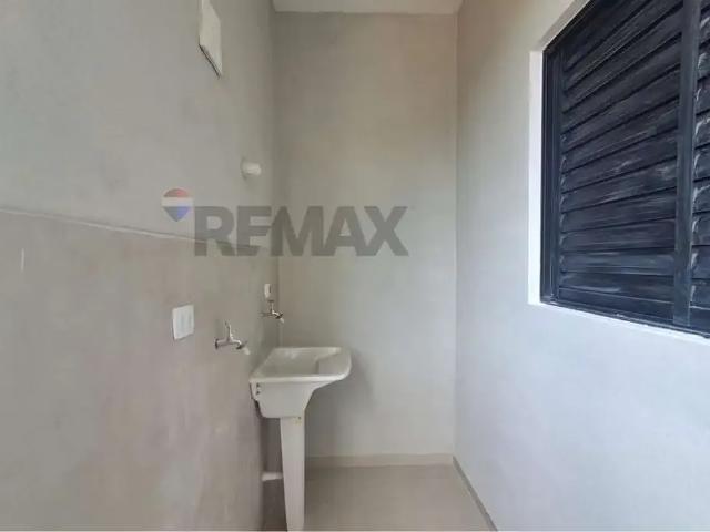 Casa / Sobrado para Locação em Bragança Paulista/SP Água Comprida 2 Quartos