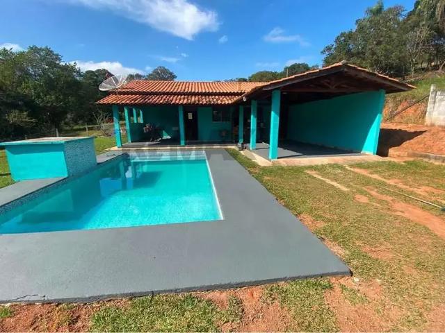 Casa / Sobrado para Locação em Bragança Paulista/SP Campinho 3 Quartos