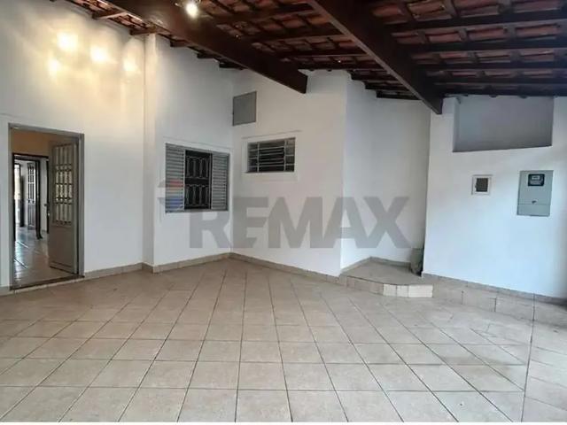 Casa / Sobrado para Locação em Bragança Paulista/SP Centro 4 Quartos