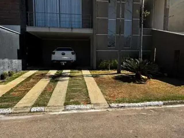 Casa / Sobrado para Locação em Bragança Paulista/SP Condomínio Portal da Serra 3 Quartos