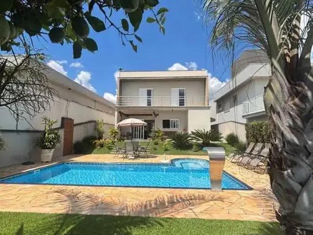 Casa / Sobrado para Locação em Bragança Paulista/SP Condomínio Vale das Águas 4 Quartos
