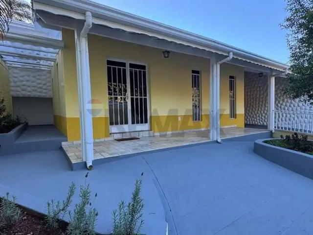 Casa / Sobrado para Locação em Bragança Paulista/SP Jardim América 3 Quartos