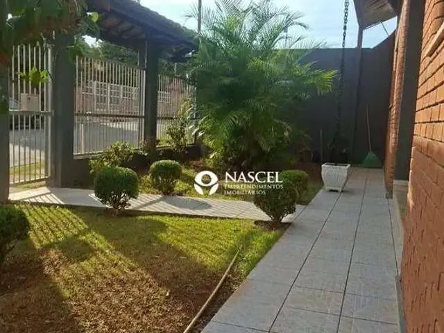 Casa / Sobrado para Locação em Bragança Paulista/SP Jardim do Lago 5 Quartos