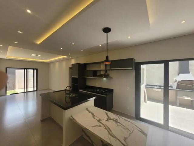 Casa / Sobrado para Locação em Bragança Paulista/SP Loteamento Vila Romana 3 Quartos