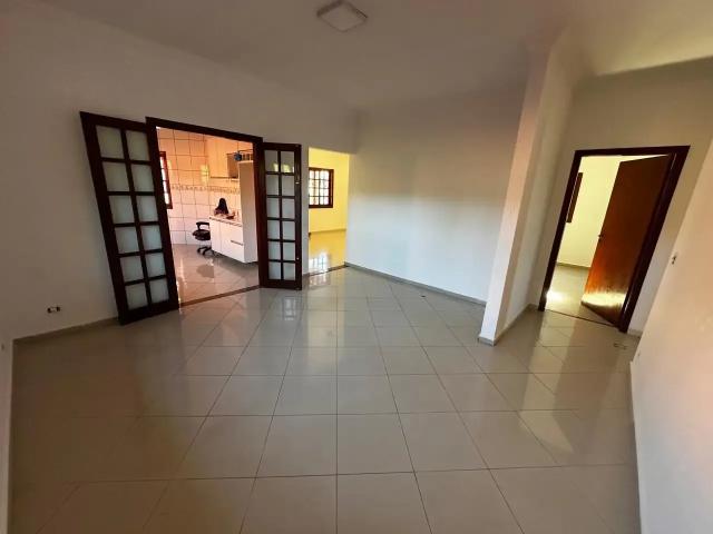 Casa / Sobrado para Locação em Bragança Paulista/SP Residencial dos Lagos 4 Quartos