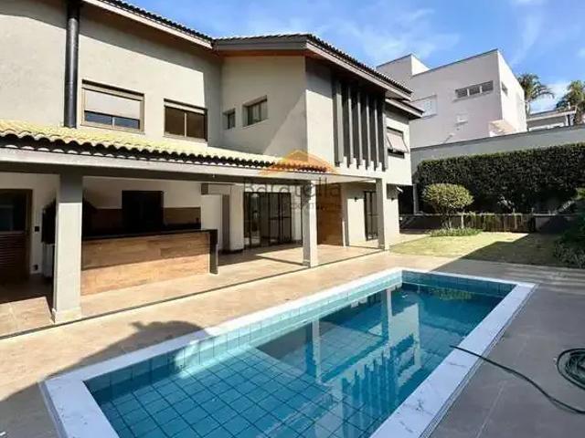 Casa / Sobrado para Locação em Bragança Paulista/SP Residencial Euroville 4 Quartos