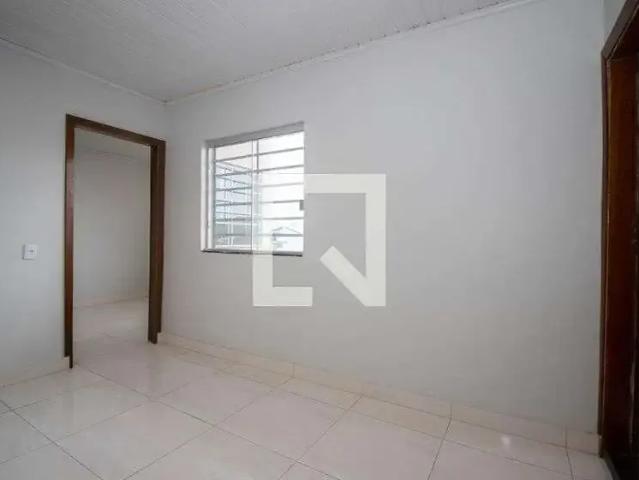 Casa / Sobrado para Locação em Brasília/DF Taguatinga Centro Taguatinga 4 Quartos