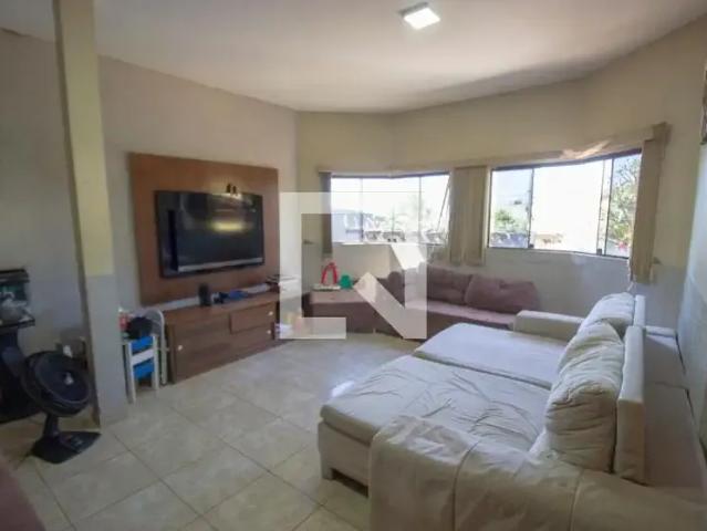 Casa / Sobrado para Locação em Brasília/DF Vicente Pires 4 Quartos