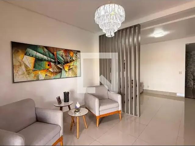 Casa / Sobrado para Locação em Brasília/DF Vicente Pires 5 Quartos