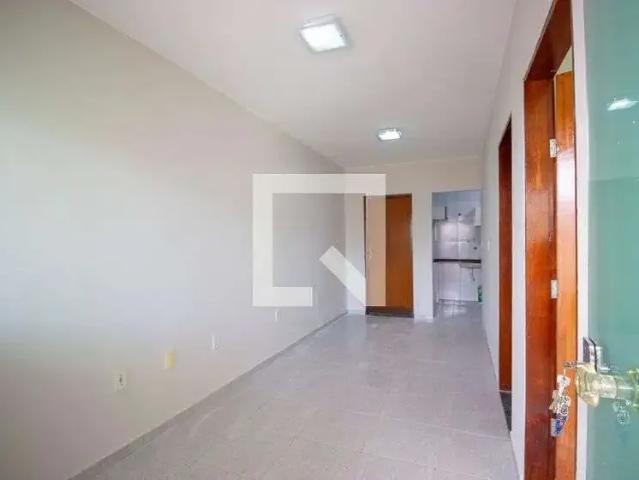 Casa / Sobrado para Locação em Brasília/DF Ceilândia 2 Quartos