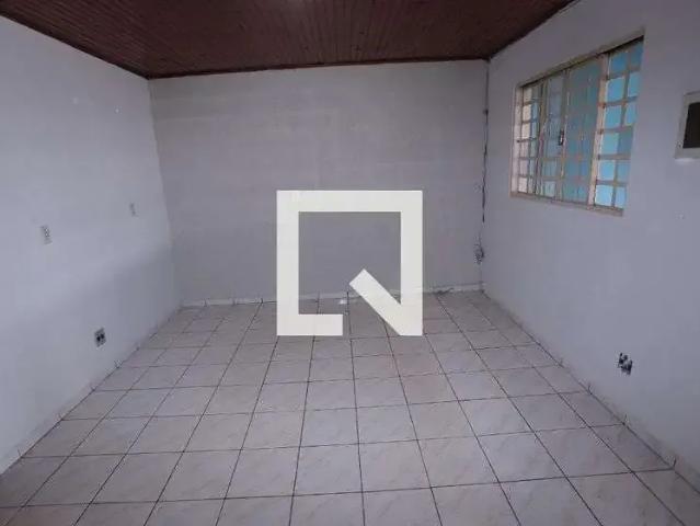 Casa / Sobrado para Locação em Brasília/DF Ceilândia 4 Quartos