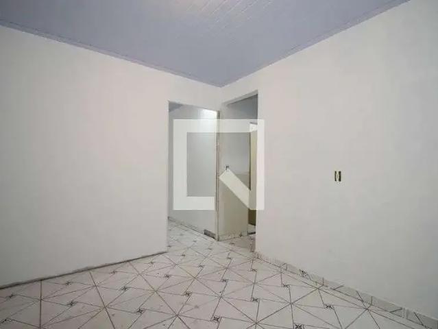 Casa / Sobrado para Locação em Brasília/DF Recanto das Emas 3 Quartos