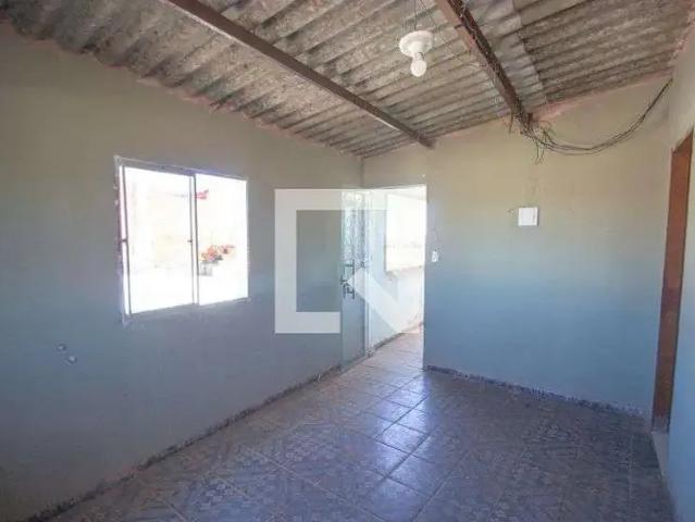 Casa / Sobrado para Locação em Brasília/DF Samambaia Sul Samambaia 1 Quartos
