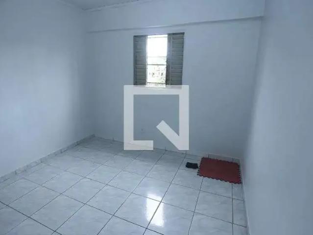Casa / Sobrado para Locação em Brasília/DF Samambaia Sul Samambaia 2 Quartos