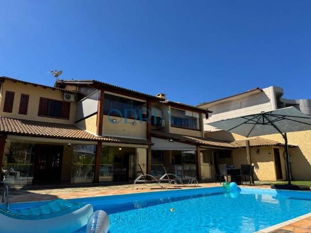 Casa / Sobrado para Locação em Brasília/DF Setor de Habitações Individuais Sul 5 Quartos