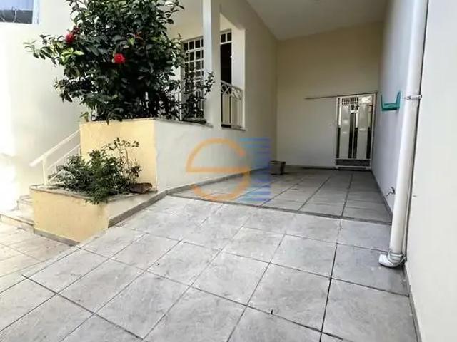 Casa / Sobrado para Locação em Governador Valadares/MG Grã Duquesa 3 Quartos