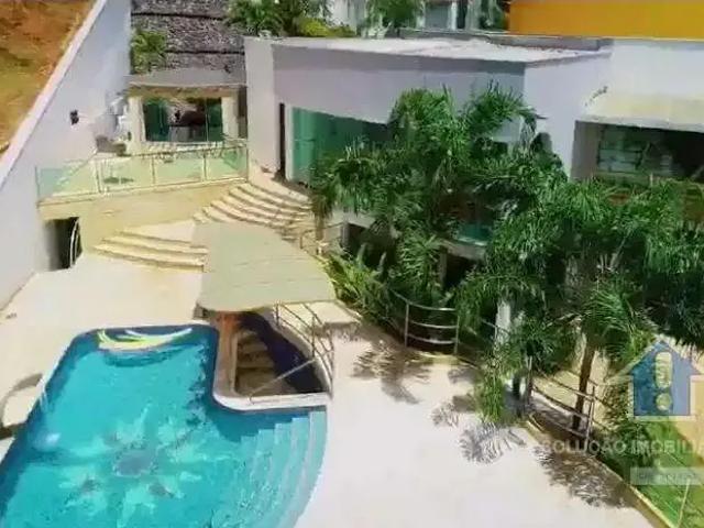 Casa / Sobrado para Locação em Governador Valadares/MG Retiro dos Lagos 6 Quartos