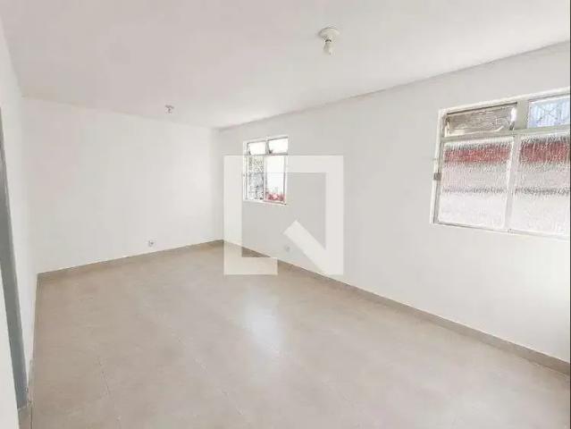 Casa / Sobrado para Locação em Goiânia/GO Chácara do Governador 3 Quartos