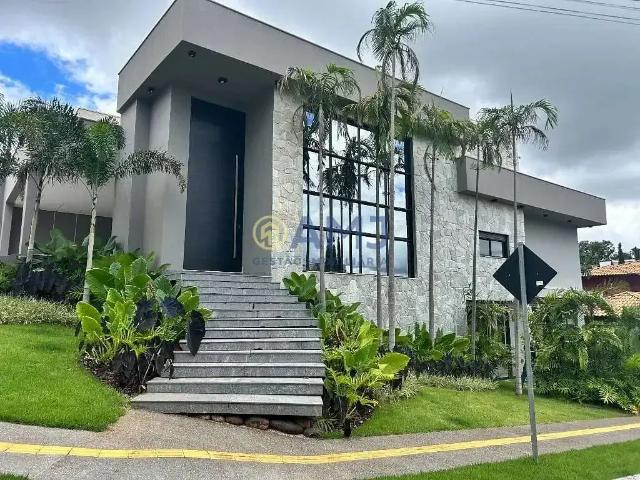 Casa / Sobrado para Locação em Goiânia/GO Condomínio do Lago 5 Quartos