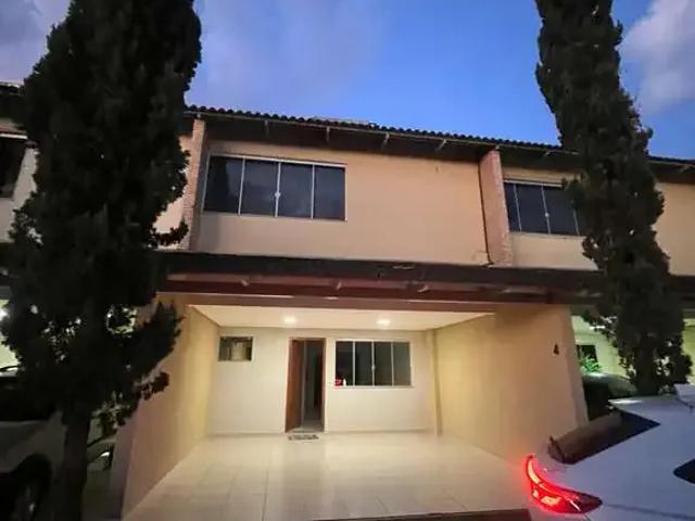 Casa / Sobrado para Locação em Goiânia/GO Jardim Atlântico 3 Quartos