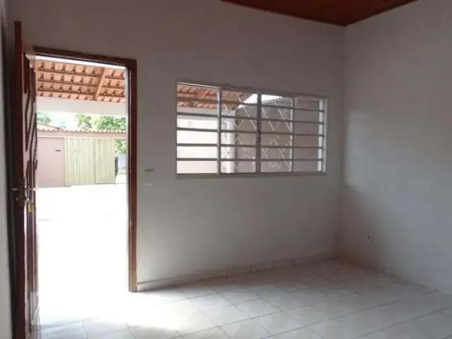 Casa / Sobrado para Locação em Goiânia/GO Parque Acalanto 3 Quartos