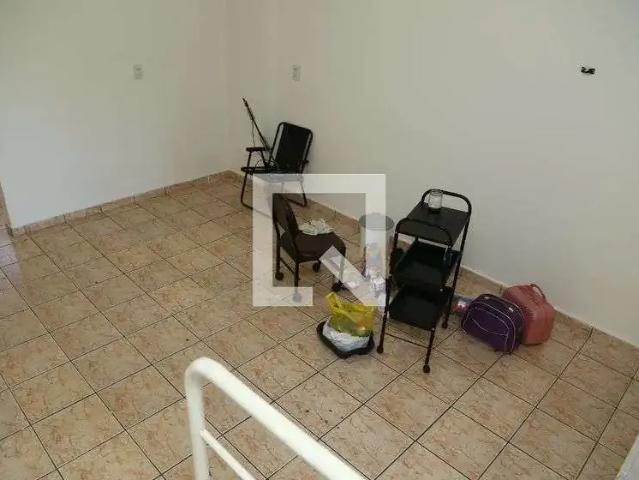 Casa / Sobrado para Locação em Goiânia/GO Parque Atheneu 2 Quartos