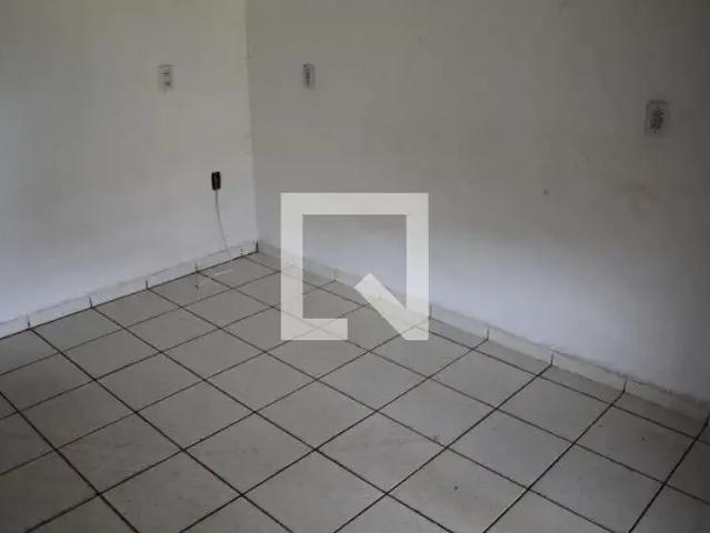 Casa / Sobrado para Locação em Goiânia/GO Residencial Goiânia Viva 2 Quartos