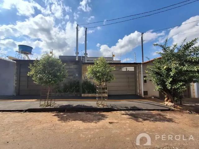 Casa / Sobrado para Locação em Goiânia/GO Residencial Recanto do Bosque 3 Quartos