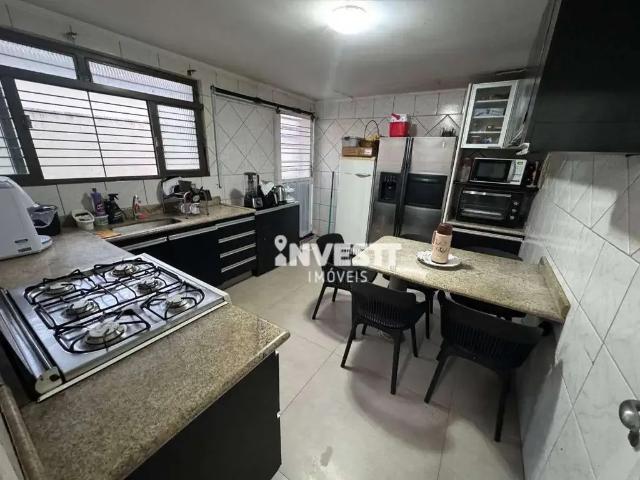 Casa / Sobrado para Locação em Goiânia/GO Setor Coimbra 3 Quartos