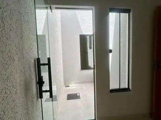 Casa / Sobrado para Locação em Goiânia/GO Setor das Nações Extensão 2 Quartos