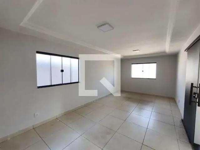 Casa / Sobrado para Locação em Goiânia/GO Setor Faiçalville 4 Quartos