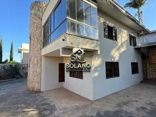 Casa / Sobrado para Locação em Goiânia/GO Setor Gentil Meireles 5 Quartos